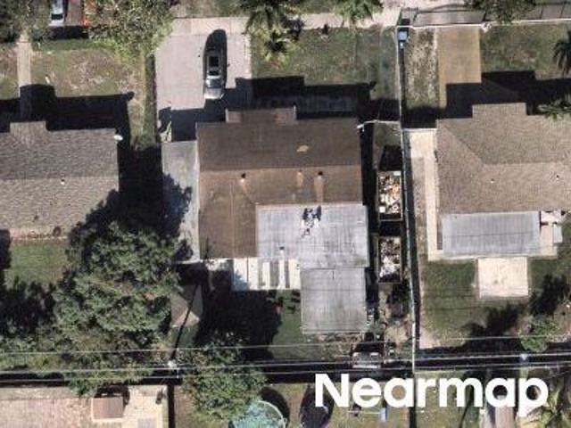 NW 175th St