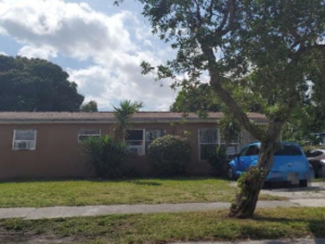 NW 179th St