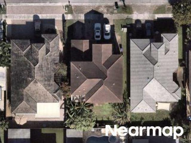 NW 181st St