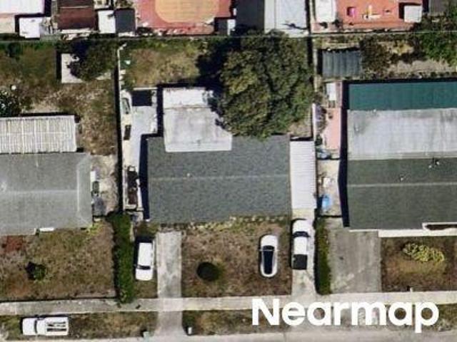 NW 182nd St