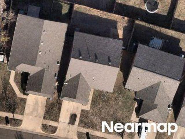 NW 183rd St