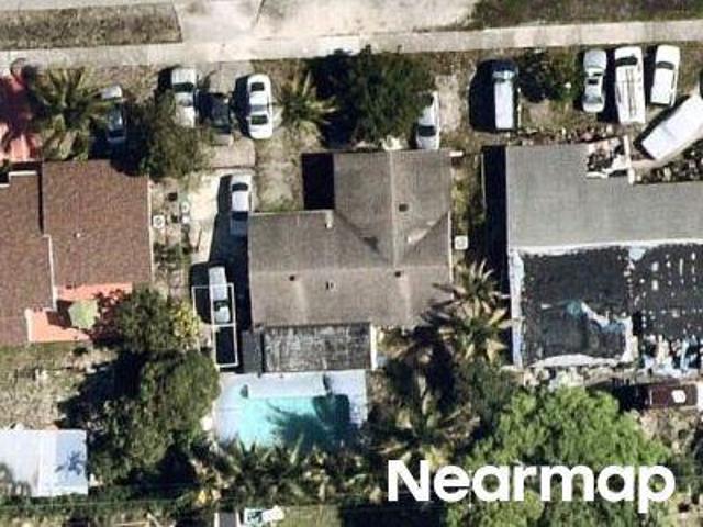 NW 197th St