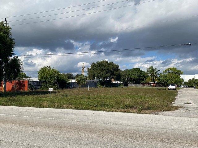NW 19 Nw 19th Ave, Pompano Beach, FL 33069