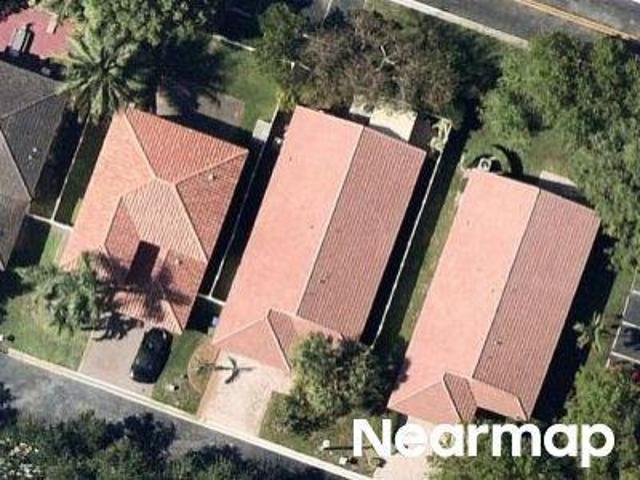 NW 19th St