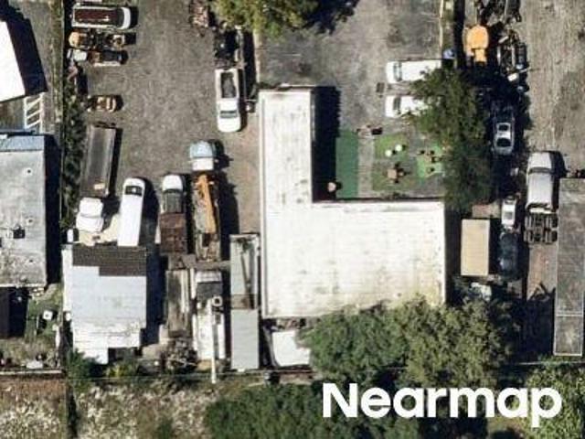 NW 19th St