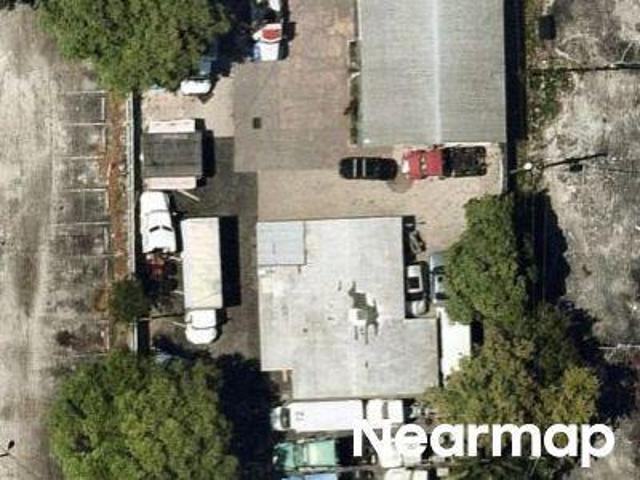 NW 19th St