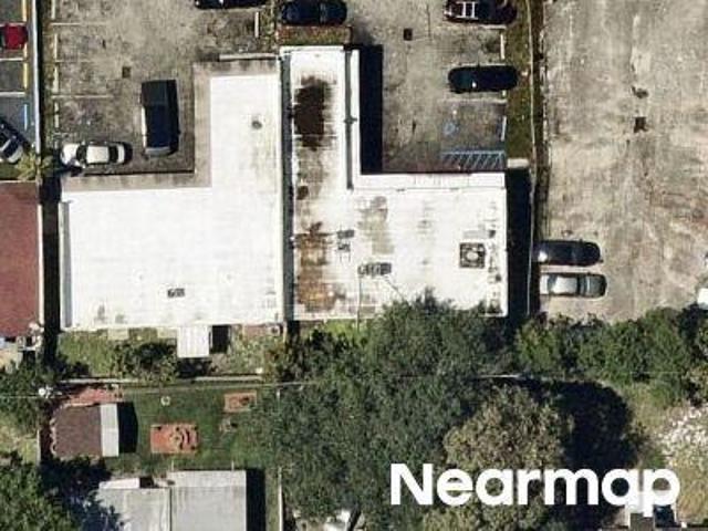 NW 19th St