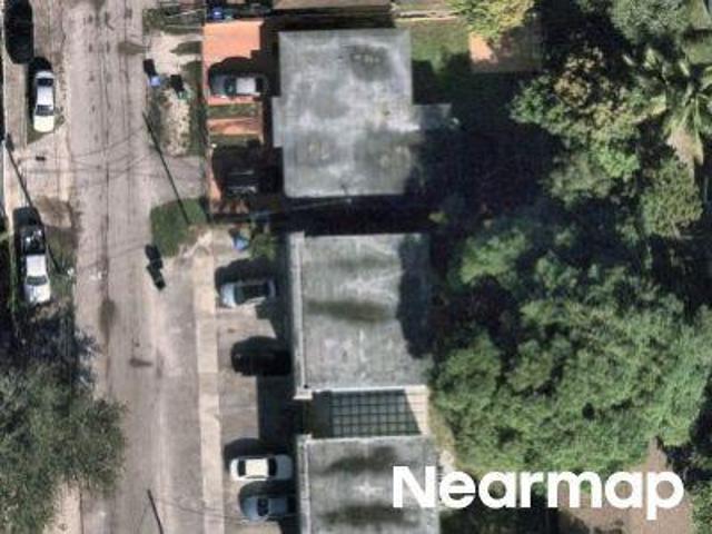 NW 1st Ct
