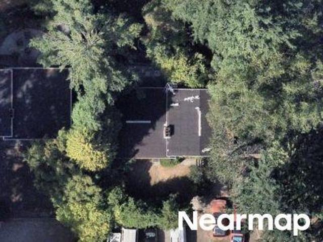 NW 203rd St