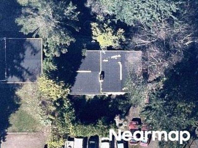 NW 203rd St