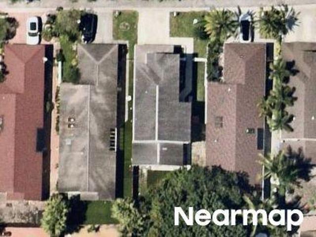 NW 20th St