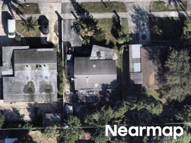 NW 20th St