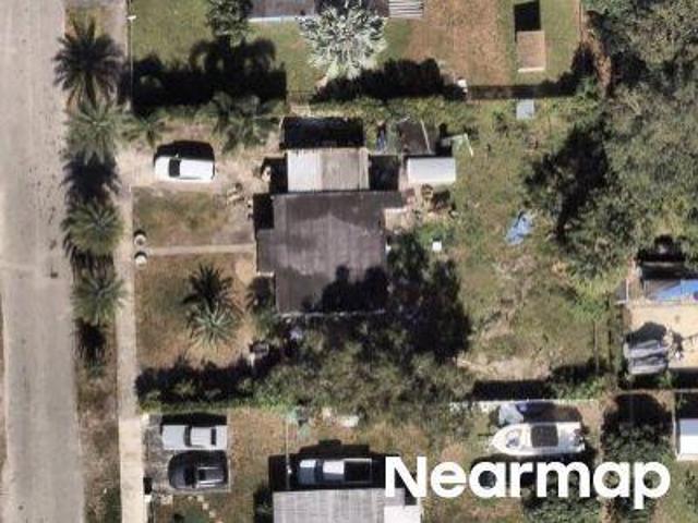 NW 21st Ave