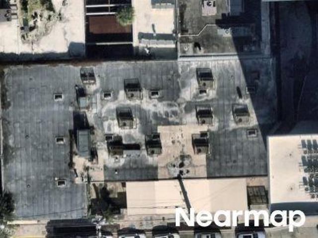 NW 24th St