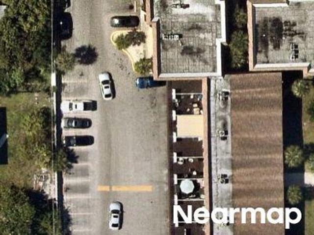 NW 26th St