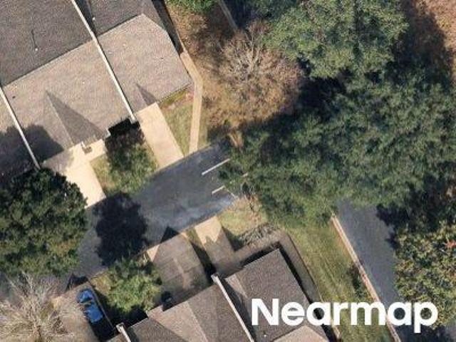 NW 28th Ln
