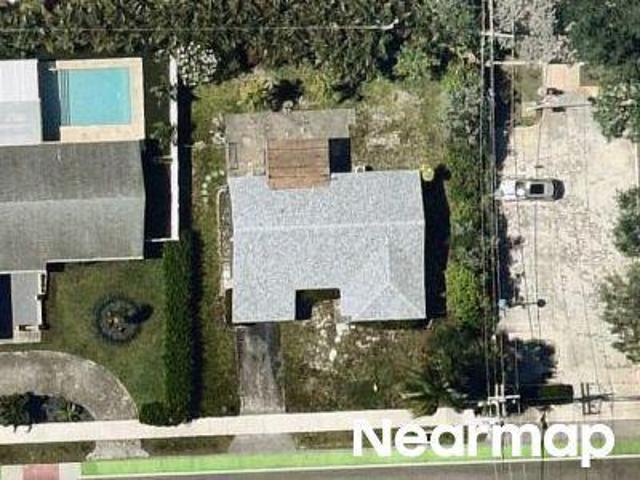 NW 29th St