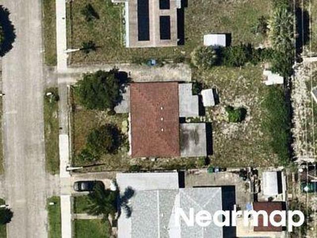 NW 30th Ave