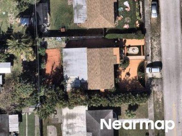 NW 30th Ave