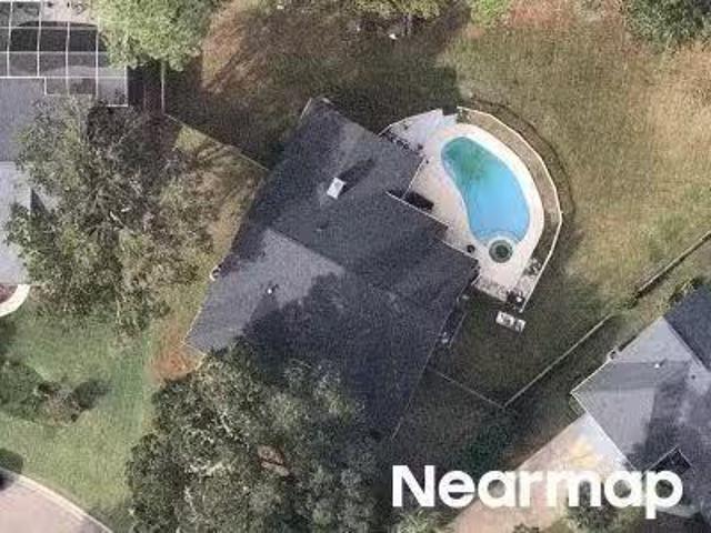 NW 34th Dr
