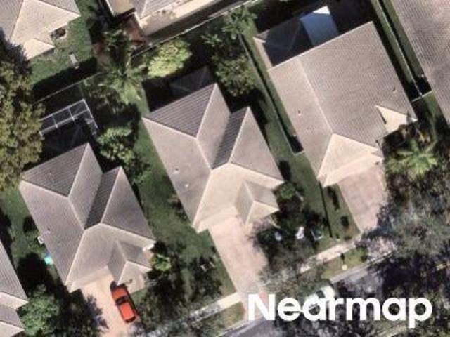 NW 35th Pl