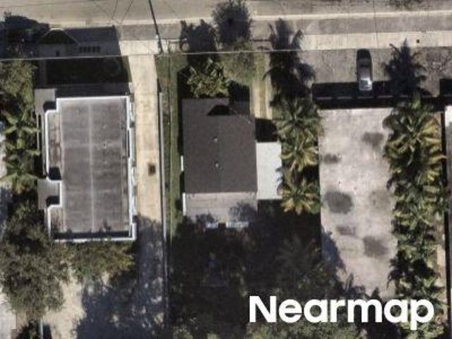 NW 35th St