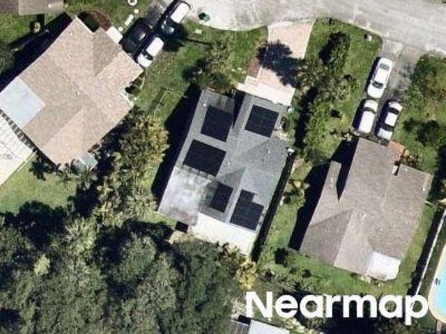 NW 38th Pl