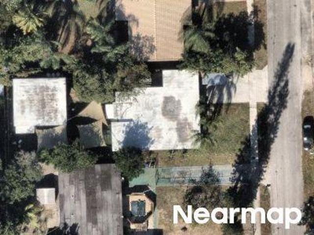 NW 3rd Ave