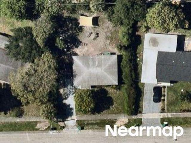 NW 3rd St