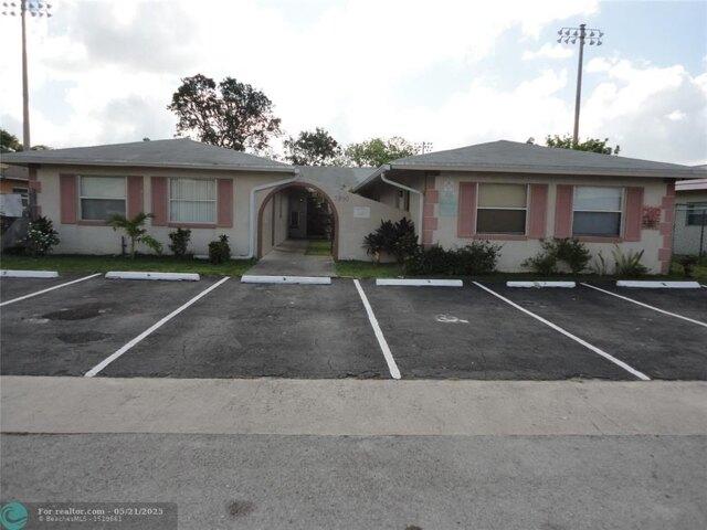 Nw Th Ter, Lauderdale Lakes, Home For Sale