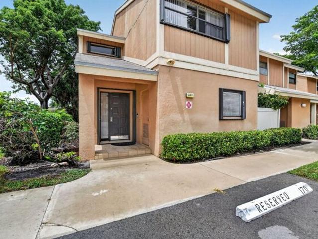Nw Th Ave, Coconut Creek, Home For Sale
