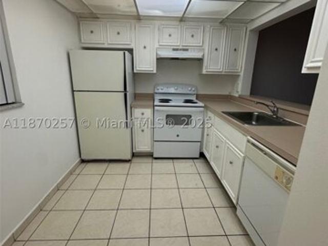 Nw Th Ave Apt N, Hialeah, Condo For Sale