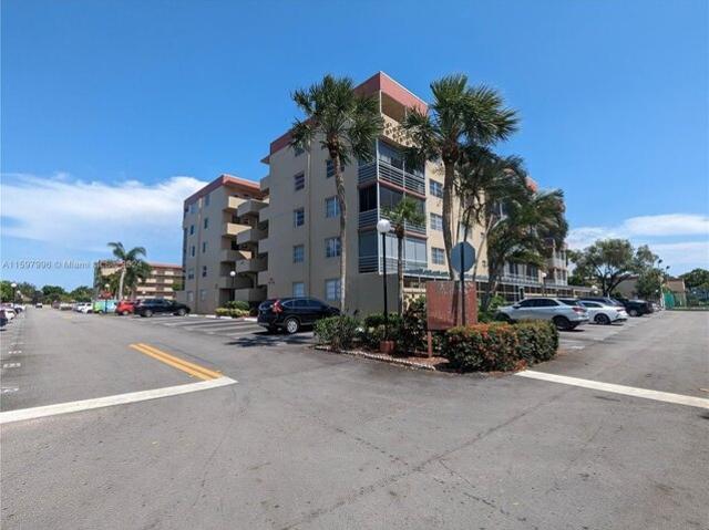 Nw Th Ave Apt,plantation, Condo For Sale