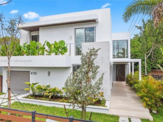Nw Th Ave, Miami, Home For Sale