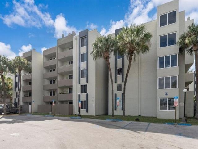 Nw Th Ct Apt,hialeah Gardens, Condo For Sale