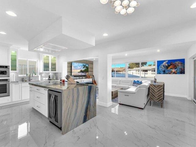 Nw Th St, Pembroke Pines, Home For Sale