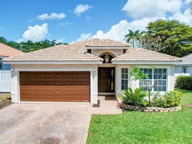 Nw Th St, Pembroke Pines, Home For Sale
