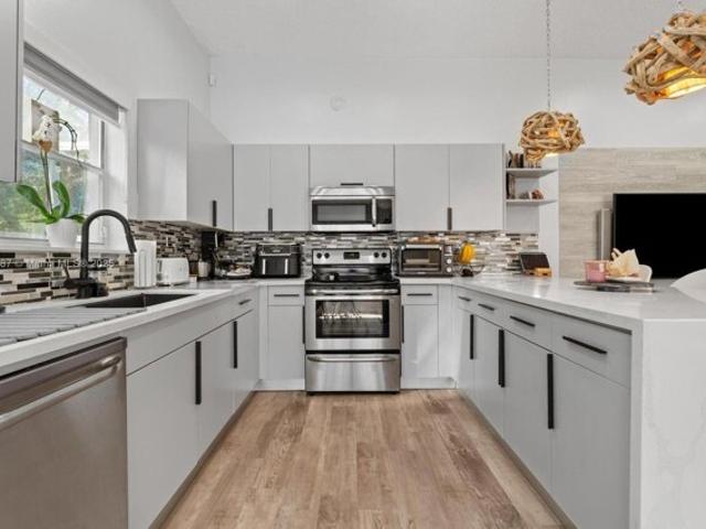 Nw Th St, Pembroke Pines, Home For Sale