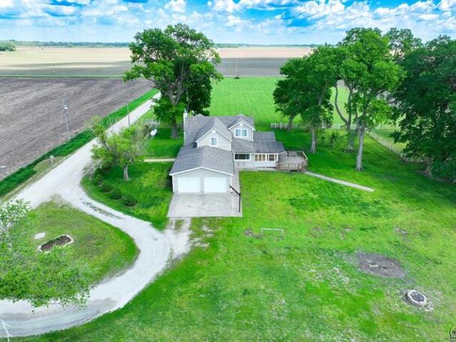 Nw Th St, Rossville, Home For Sale