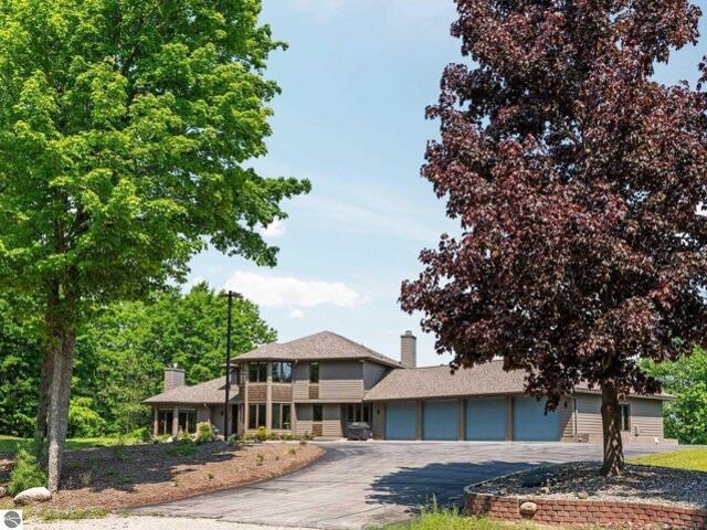 Nw Townline Rd, Williamsburg, Home For Sale
