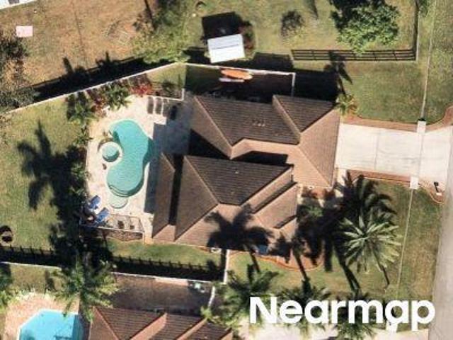 NW Carovel Ave