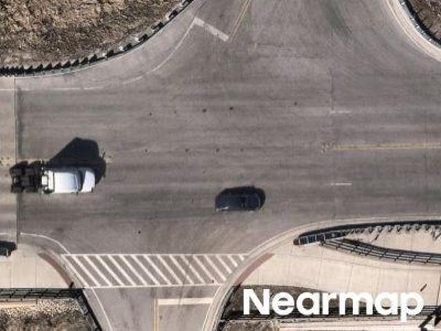 NW Frontage Rd
