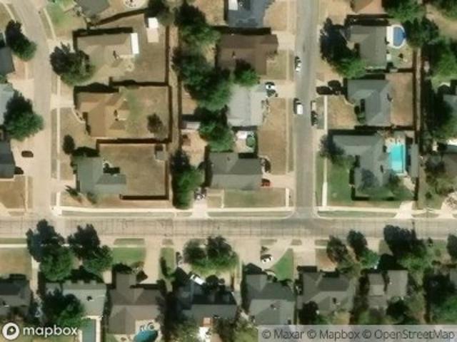 NW Meadowbrook Dr
