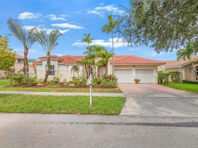 Nw Nd Ter, Pembroke Pines, Home For Sale