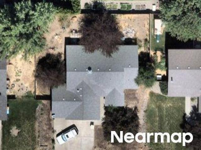 NW Oak Ln