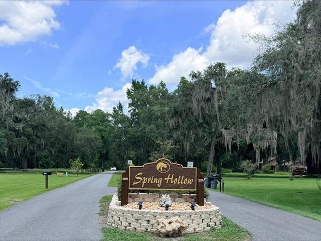 NW Spring Hollow Blvd, Lake City, FL 32055
