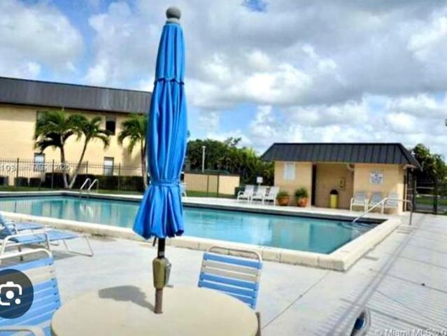 Nw St Ct Unit,pembroke Pines, Condo For Sale
