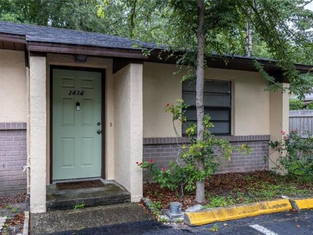 Nw St Dr # D, Gainesville, Condo For Sale