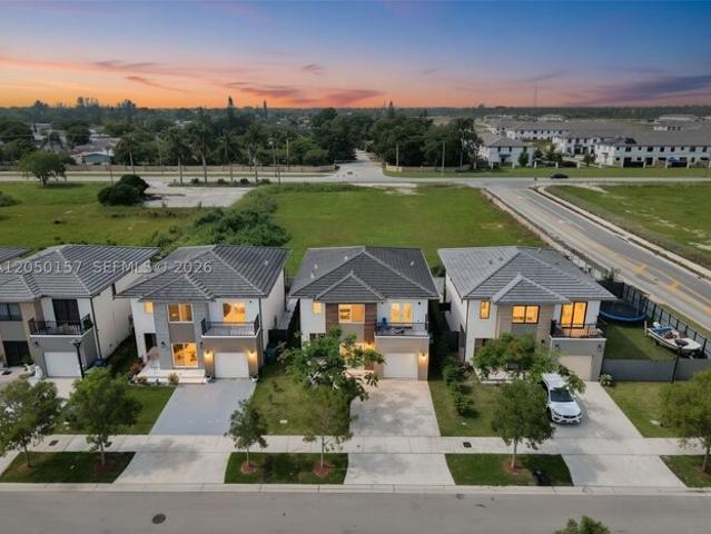 Nw St St, Florida City, Home For Sale
