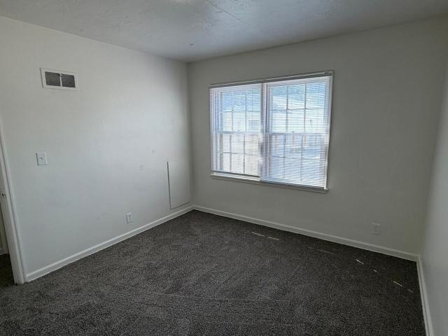 NWR Benson Terrace 1 Bedroom Apartment for Rent at 5132 Nw Radial Hwy, Omaha, NE 68104